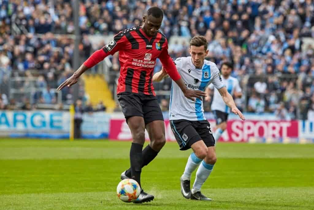 TSV 1860 München verpflichtet Stürmer Tarsis Bonga