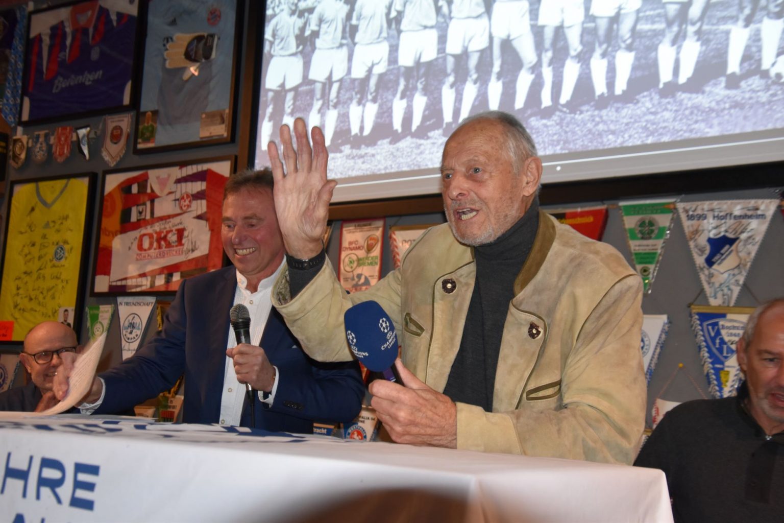 30 - 60 - 1860: Kurzweiliger Löwenabend mit viel Respekt und ...